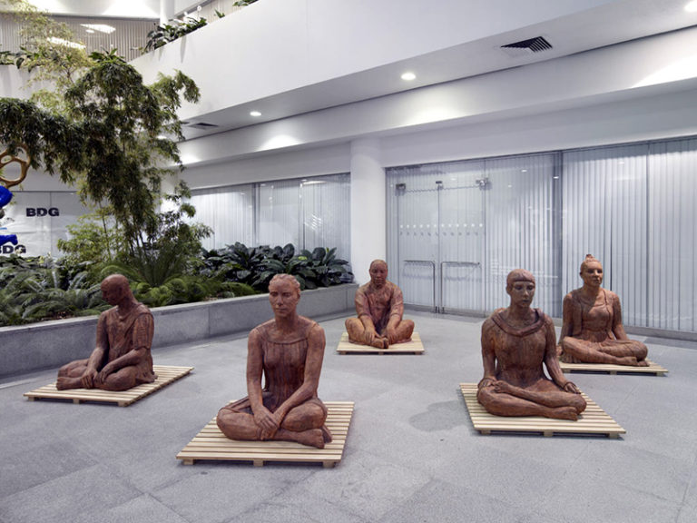 Large-Sculpture | Deborah Masters